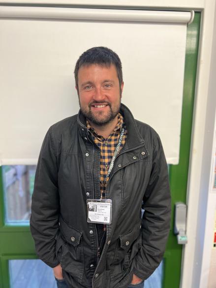 Pinhoe C of E VA Primary School - Meet the Governors